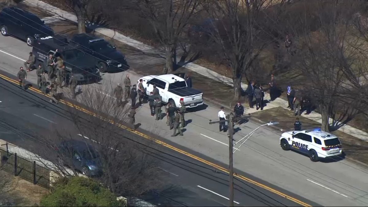 Baltimore police say an officer and suspect shot – NBC4 Washington