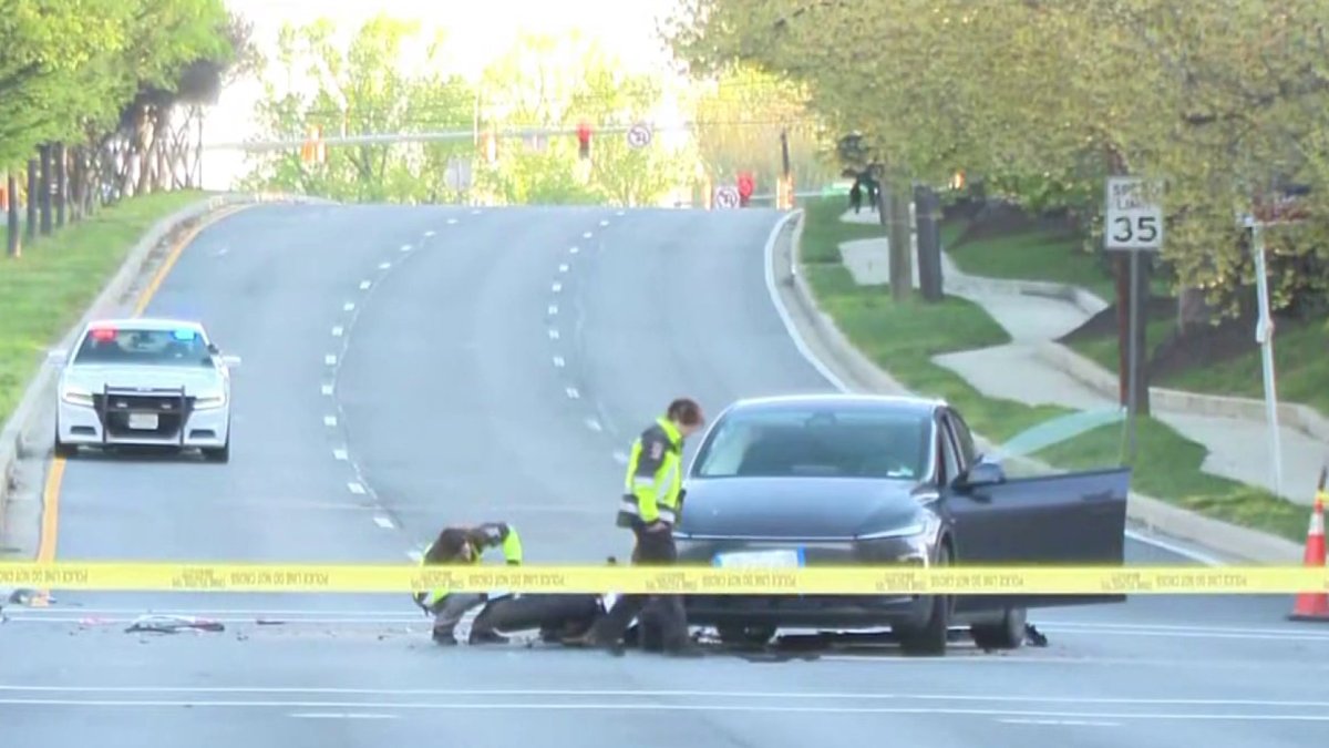 Deadly crash shuts down Connecticut Avenue for hours – NBC4 Washington