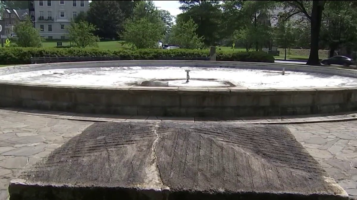 NPS removed sign explaining racist past of historic fountain’s namesake ...