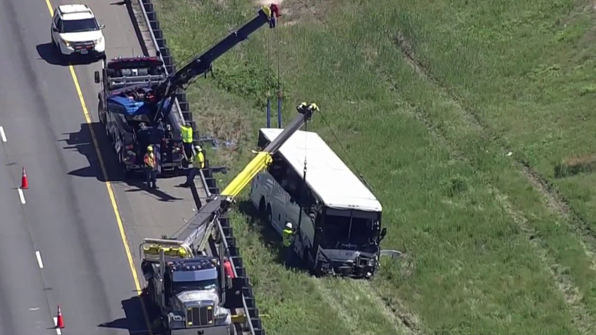 ‘Unacceptable’: Duffy points to driver’s language in fatal I-95 bus ...