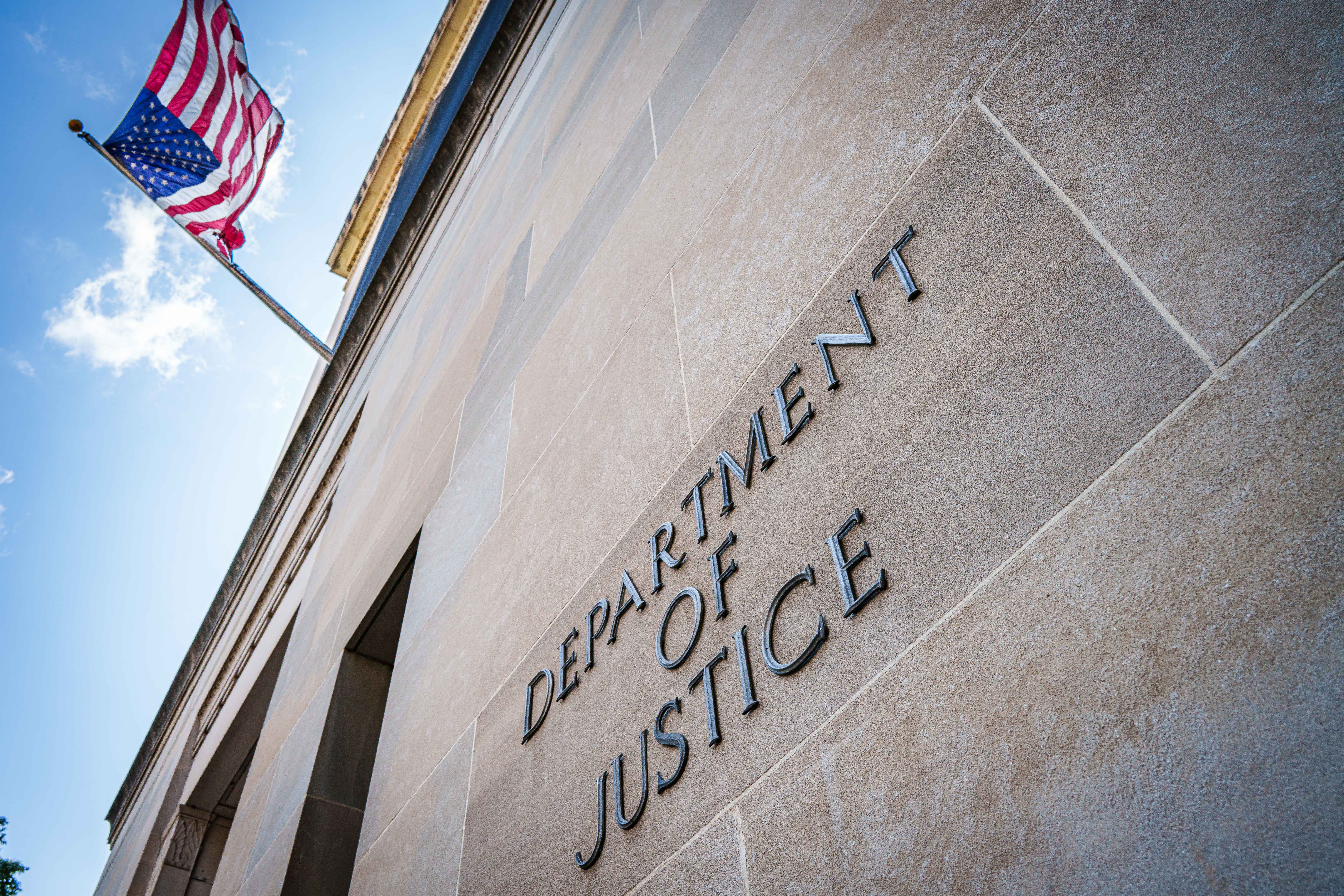 Judge temporarily blocks payouts from Trump’s $1.8B fund – NBC4 Washington